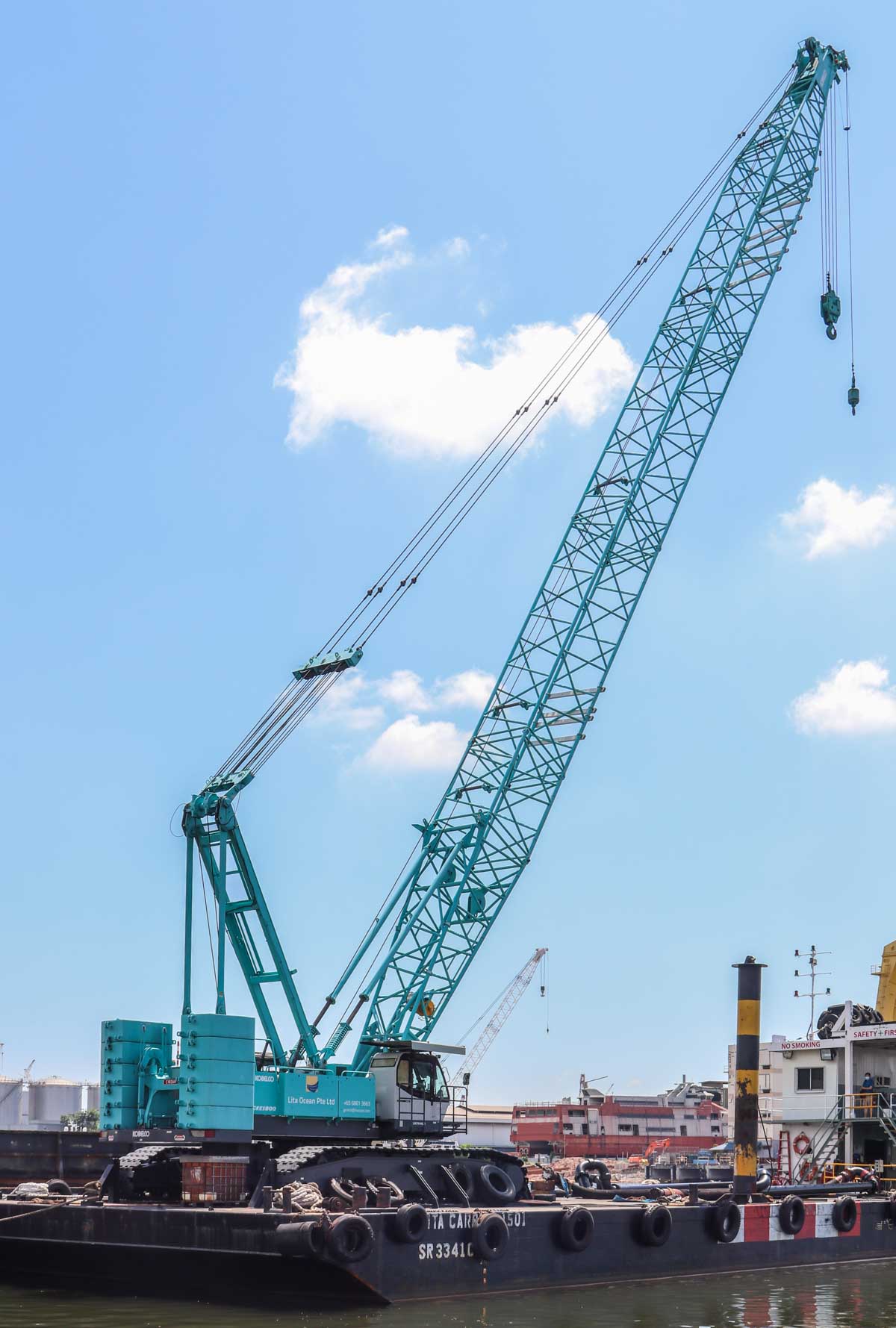 Kobelco CKE1800 - Lita Ocean :: www.trucks-cranes.nl