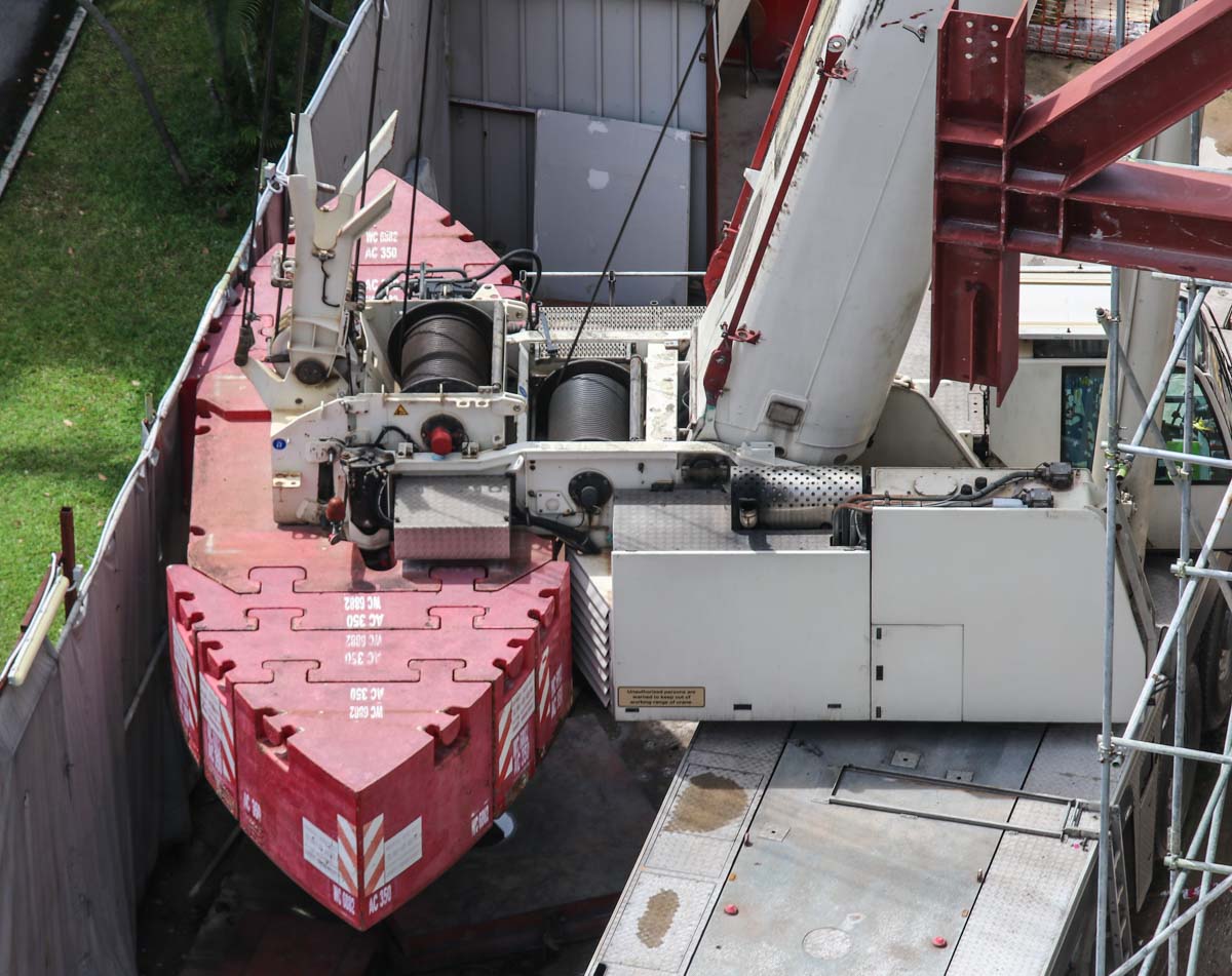 Terex AC 350/6 - Hup Hin :: www.trucks-cranes.nl